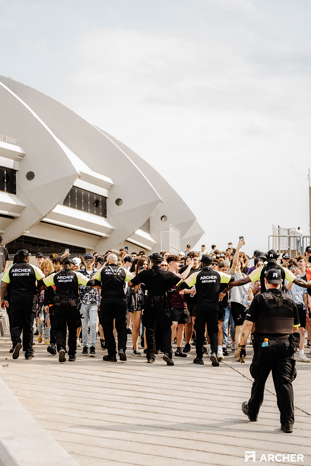 EN - Crowd Management Page - Archer Guards